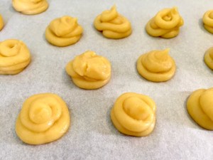 Marilla’s Matchless Plum Puffs – 36 Eggs